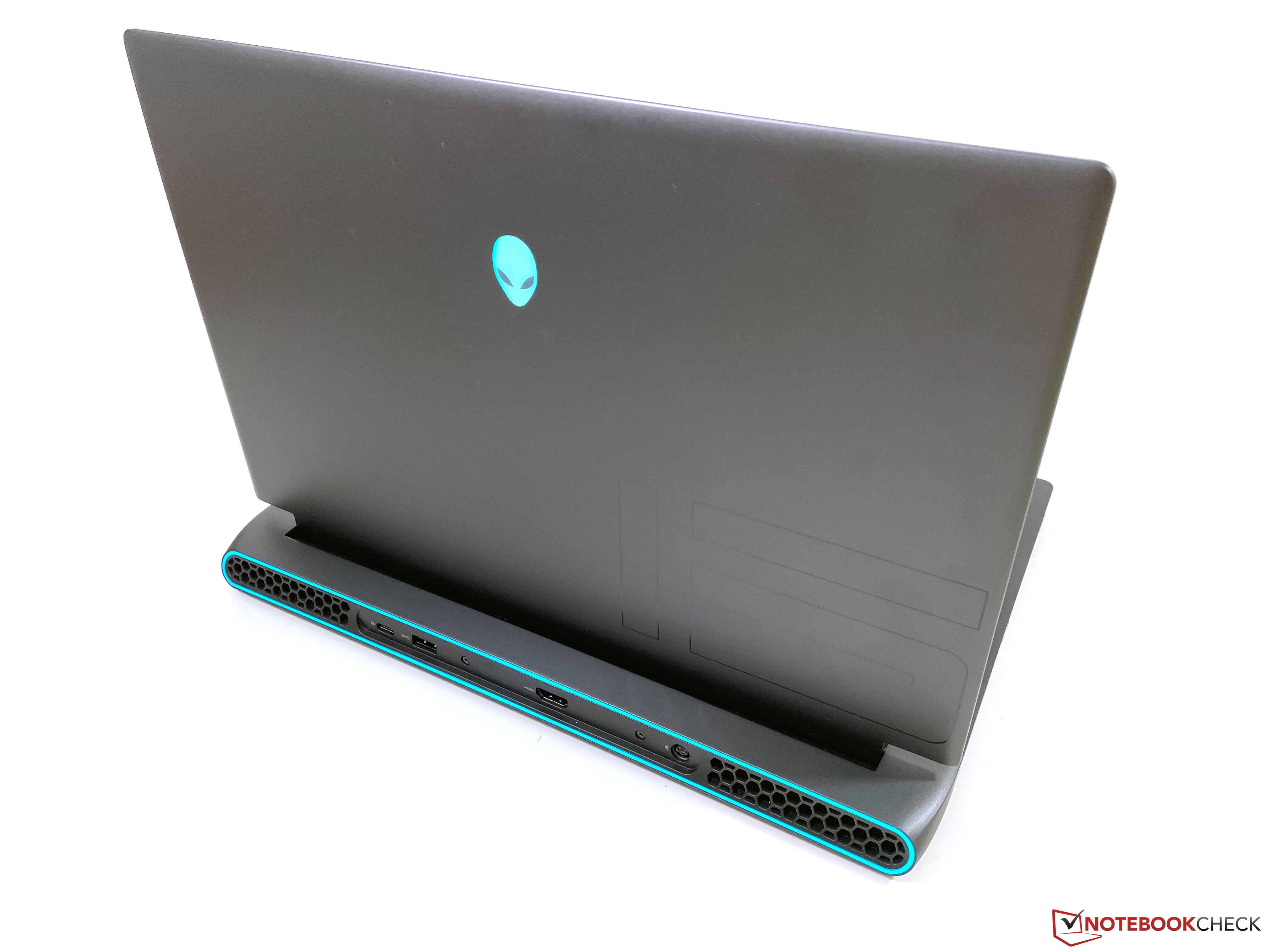 Alienware m15 R5 Ryzen Edition Laptop Review - Mais desempenho por ...