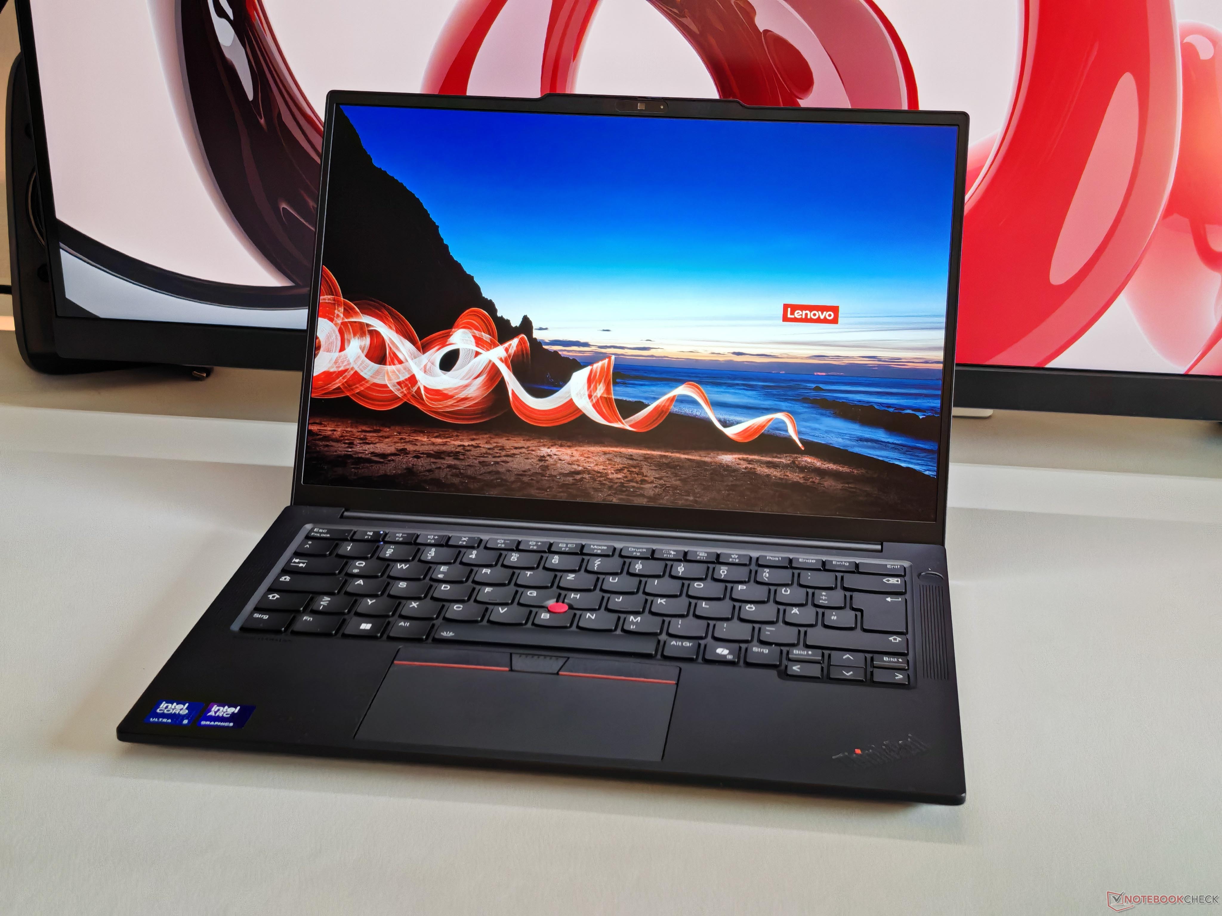 Análise do Lenovo ThinkPad E14 Gen 7 - O Lunar Lake oferece maior ...