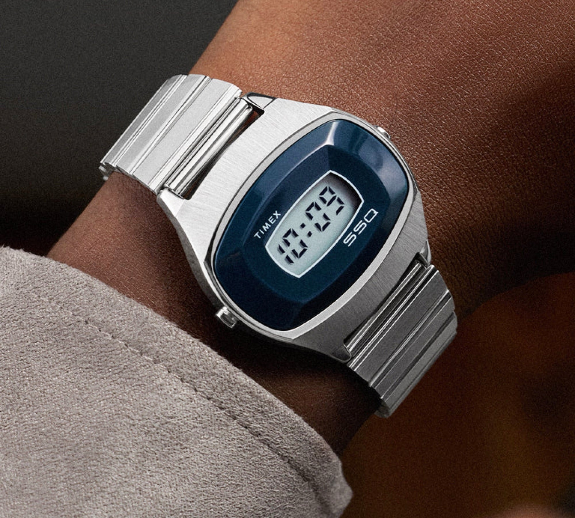 O relógio digital Timex SSQ retorna após 50 anos, a nova edição ...
